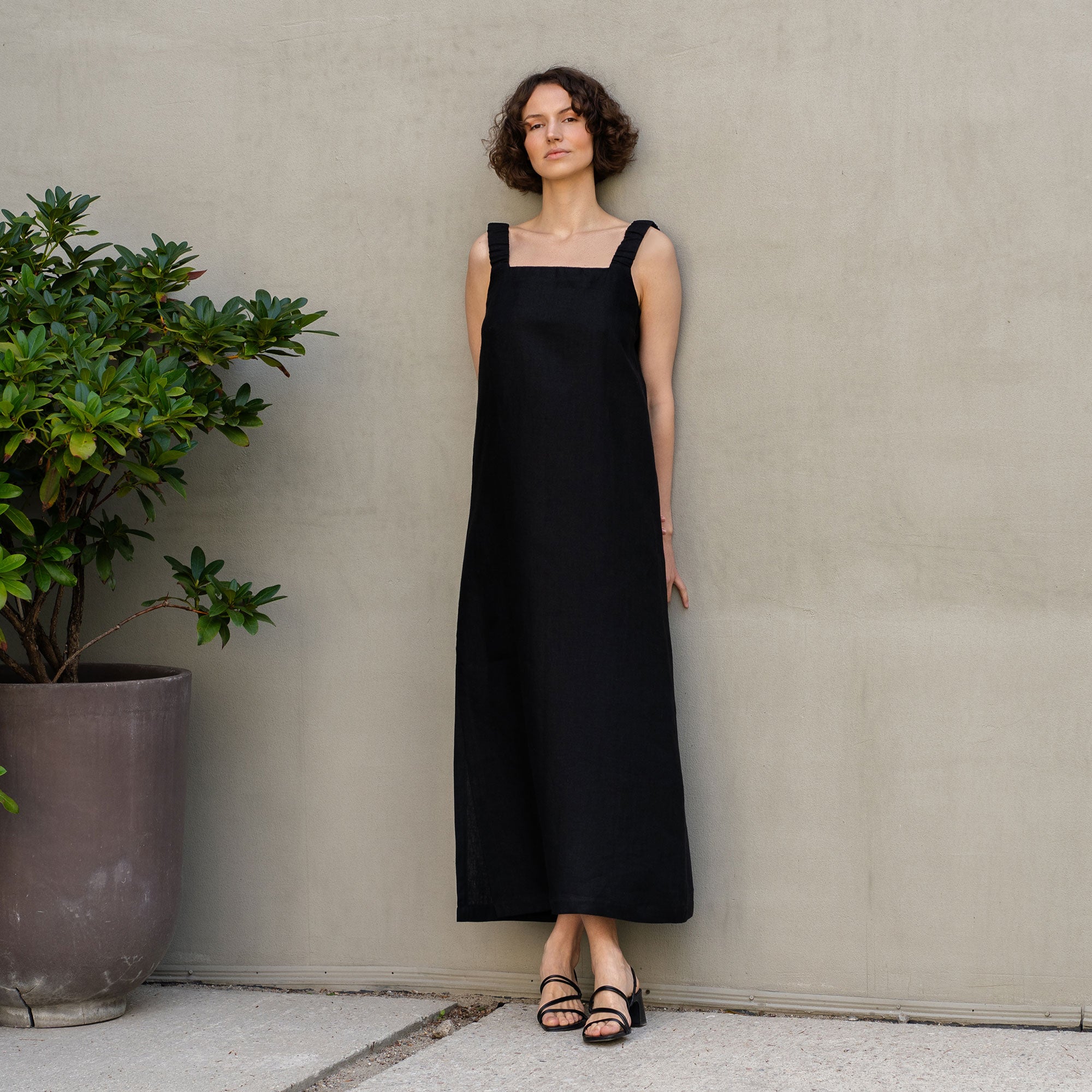Maxi Linen Pinafore Style Dress with Open Back ️ menique